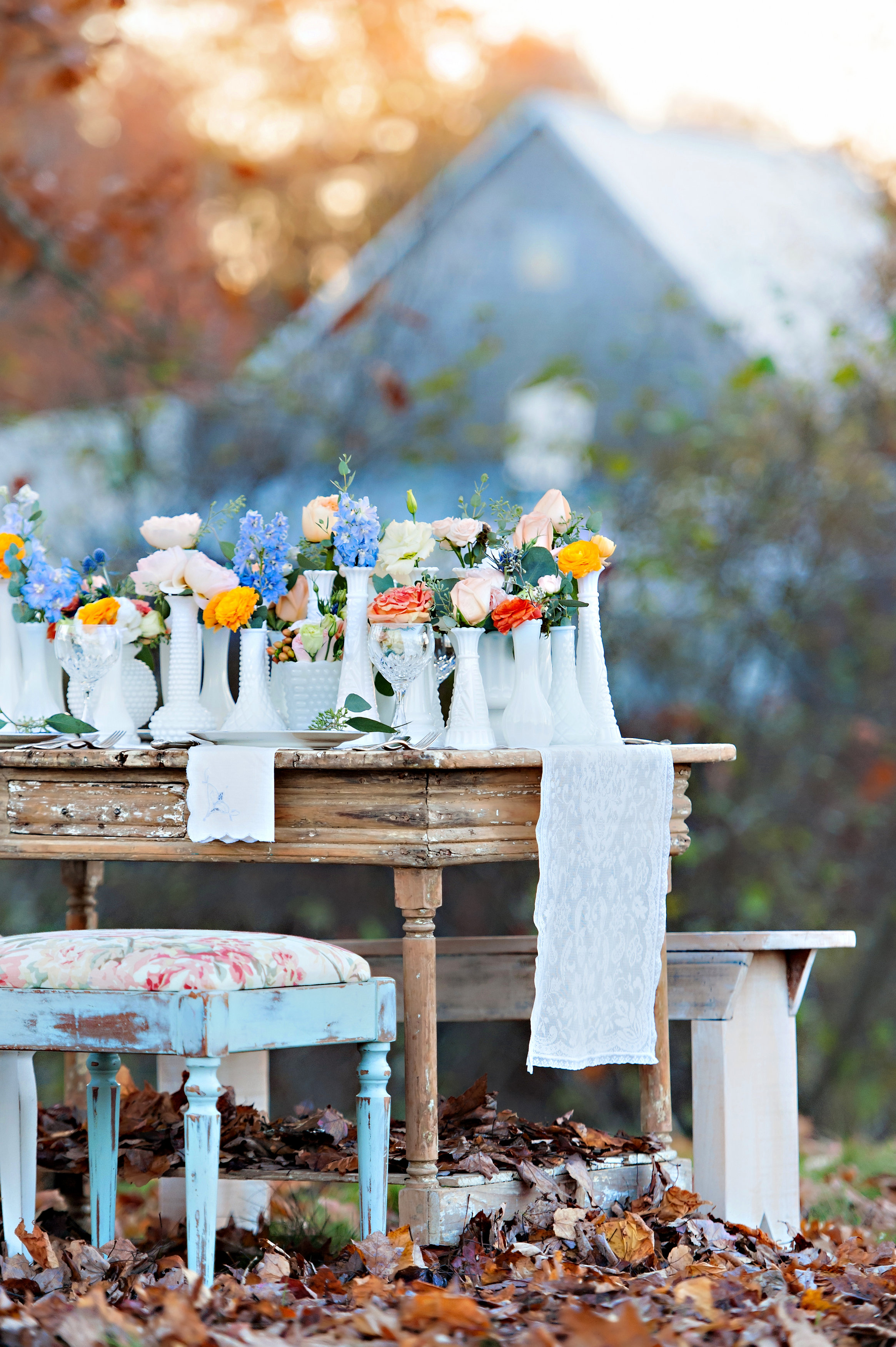 Fall Wedding Inspiration – Blue Willow – Something Borrowed Vintage Rentals